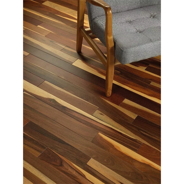 Assoalho de Madeira - Portas de Madeira (Entrada, Sala, Banheiro e Quarto)